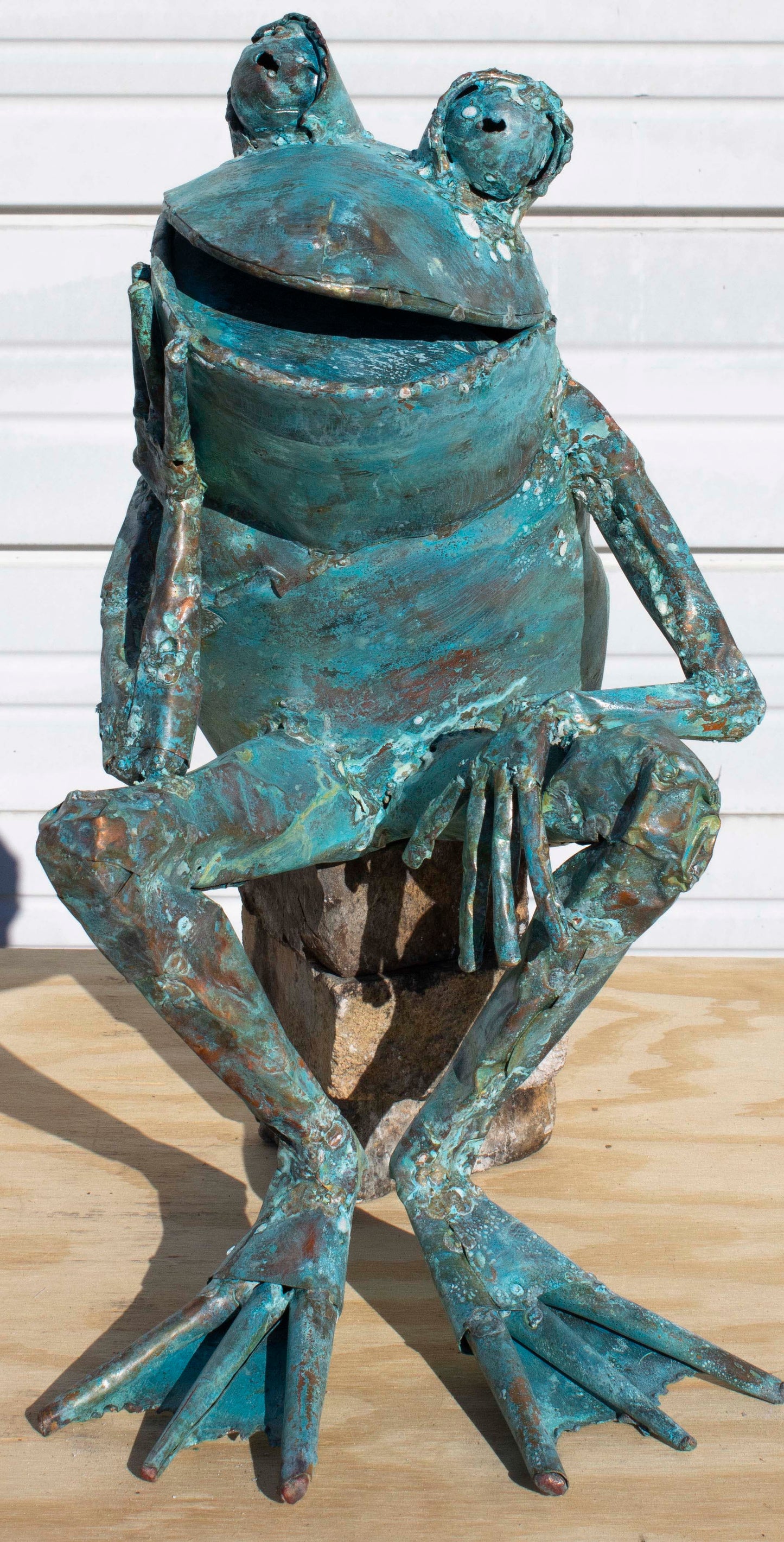 medium-sized copper Thinking Frog sculpture by Beau Smith – Whimsical ...